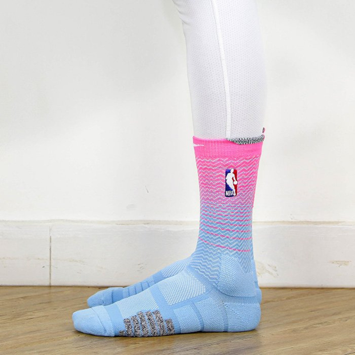 Nike NBA Gradient Pink Blue Socks