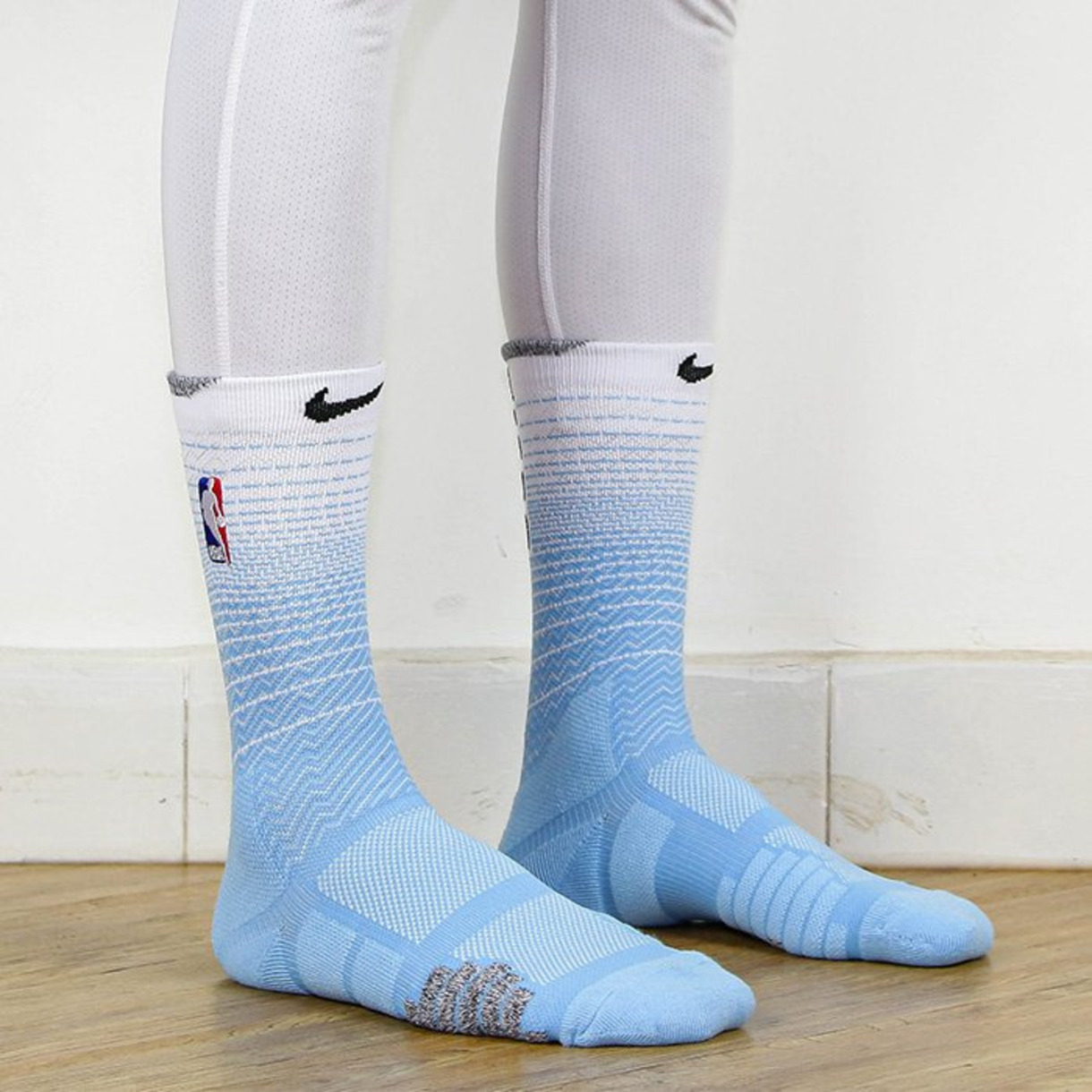 Nike NBA Gradient White Blue Socks